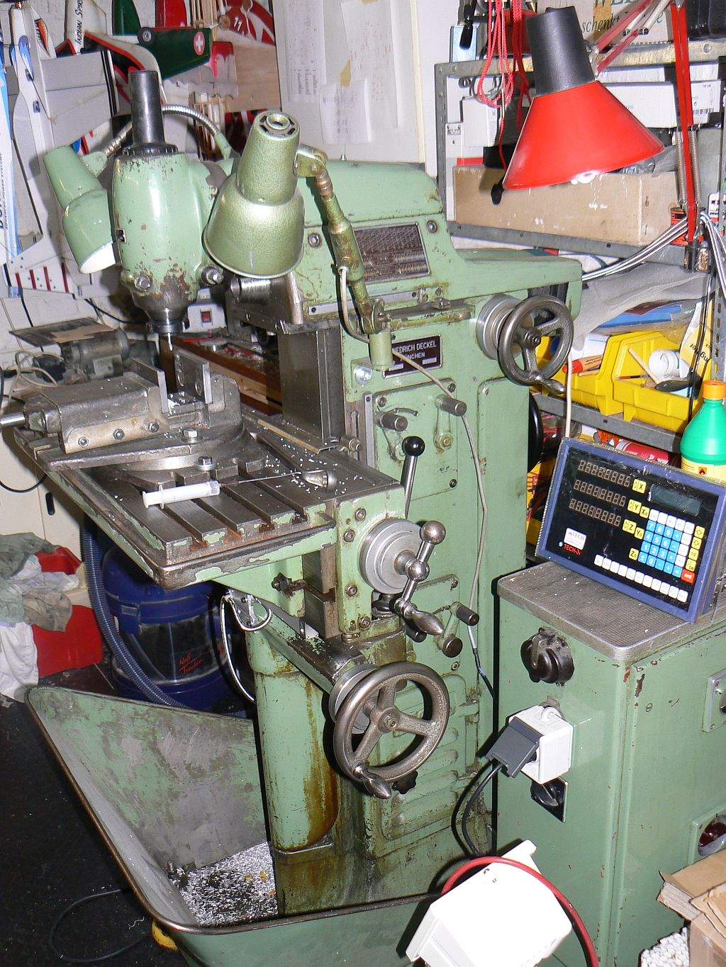 mTECH and other DRO: 921- Georg - Germany - Deckel FP1 Mill with TDS-3i DRO