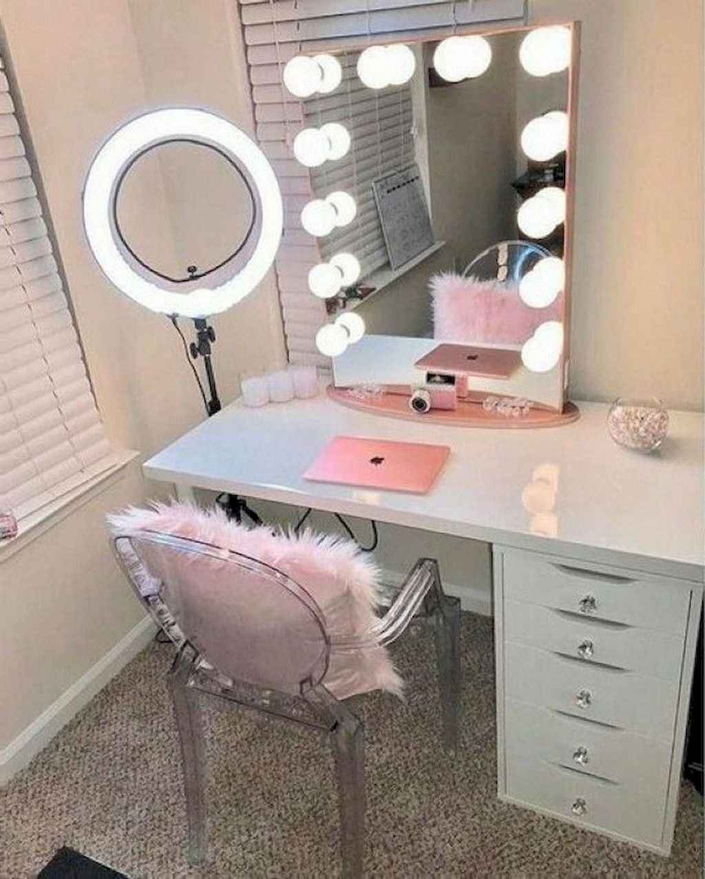 68 Comfortable First Apartment Decorating Ideas on A Budget | ARA HOME