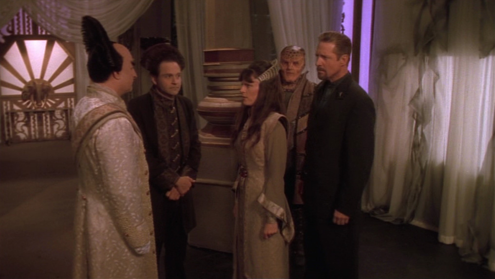 Ray Hardgrit's Sci-Fi Adventures: Babylon 5 5-18: The Fall of Centauri ...