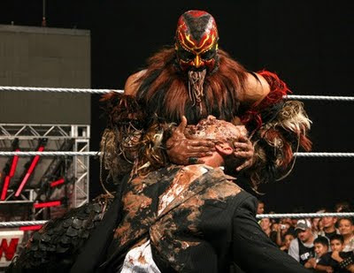 wwe boogeyman eating worms |2011 wwe|superstars wwe|wwe photos|wwe ...