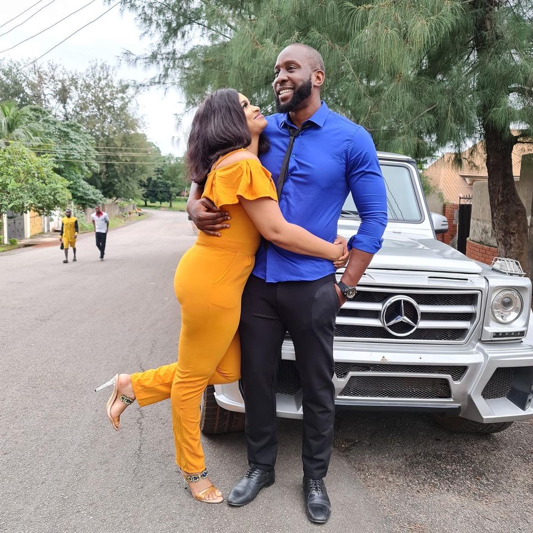 House, Cars, Mansion: Ray Emodi lives in a mansion and drives nice cars.