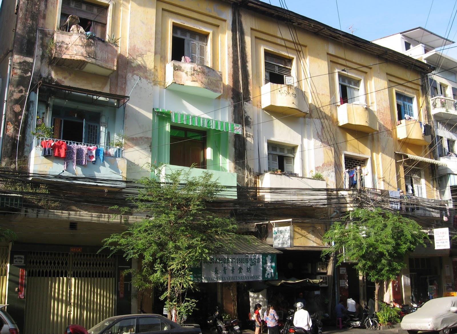 Jax Stumpes: Phnom Penh 1 Walking Tour (12/27/2012)