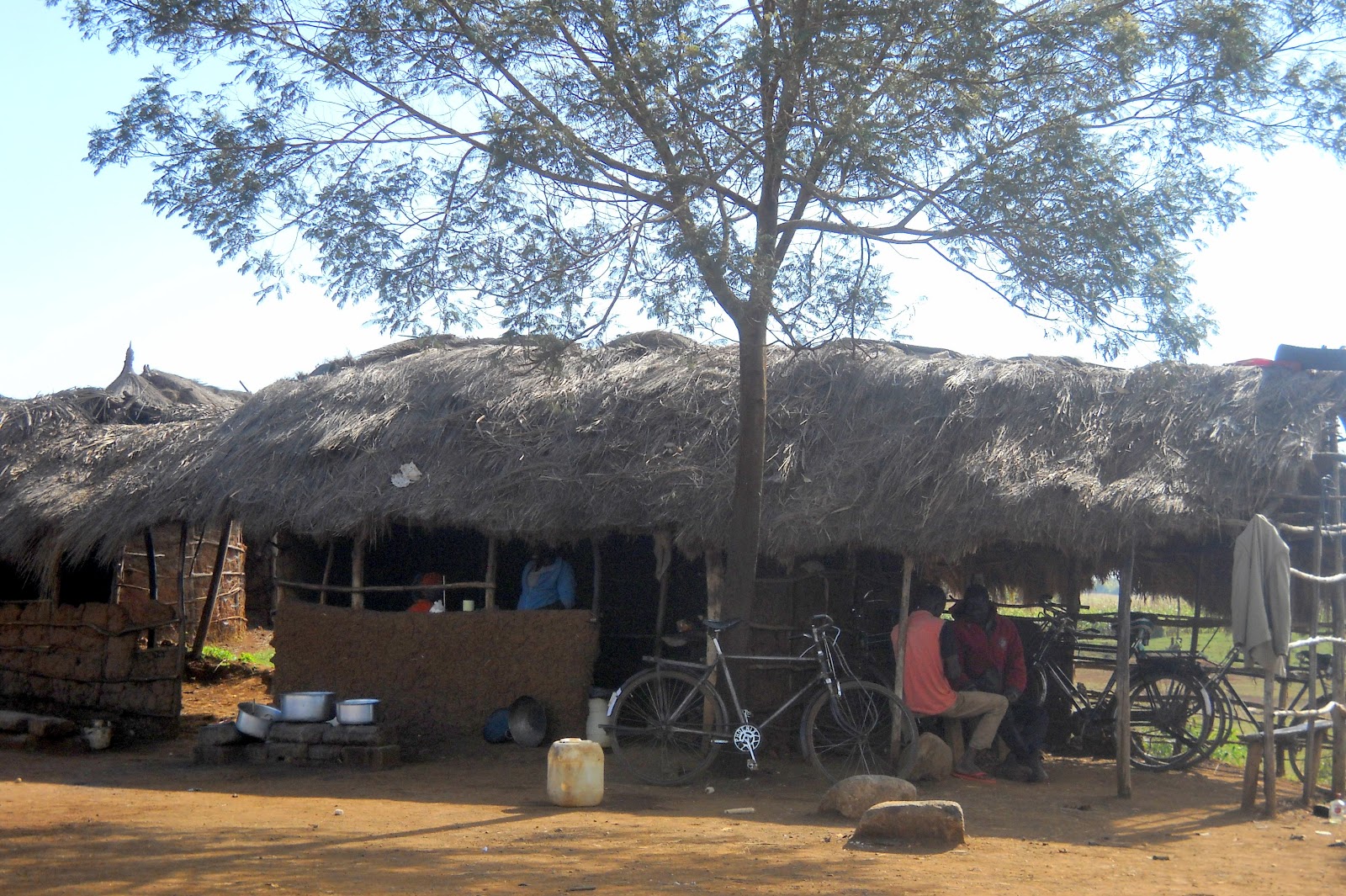 Ministry2Kenya: "Loving my Neighbor": Maili Tisa, nine miles from Eldoret