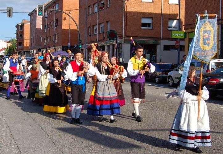 BANDINA DE MUSICA TRADICIONAL "LA SIDRINA": FIESTAS DE SANTA ISABEL DE ...