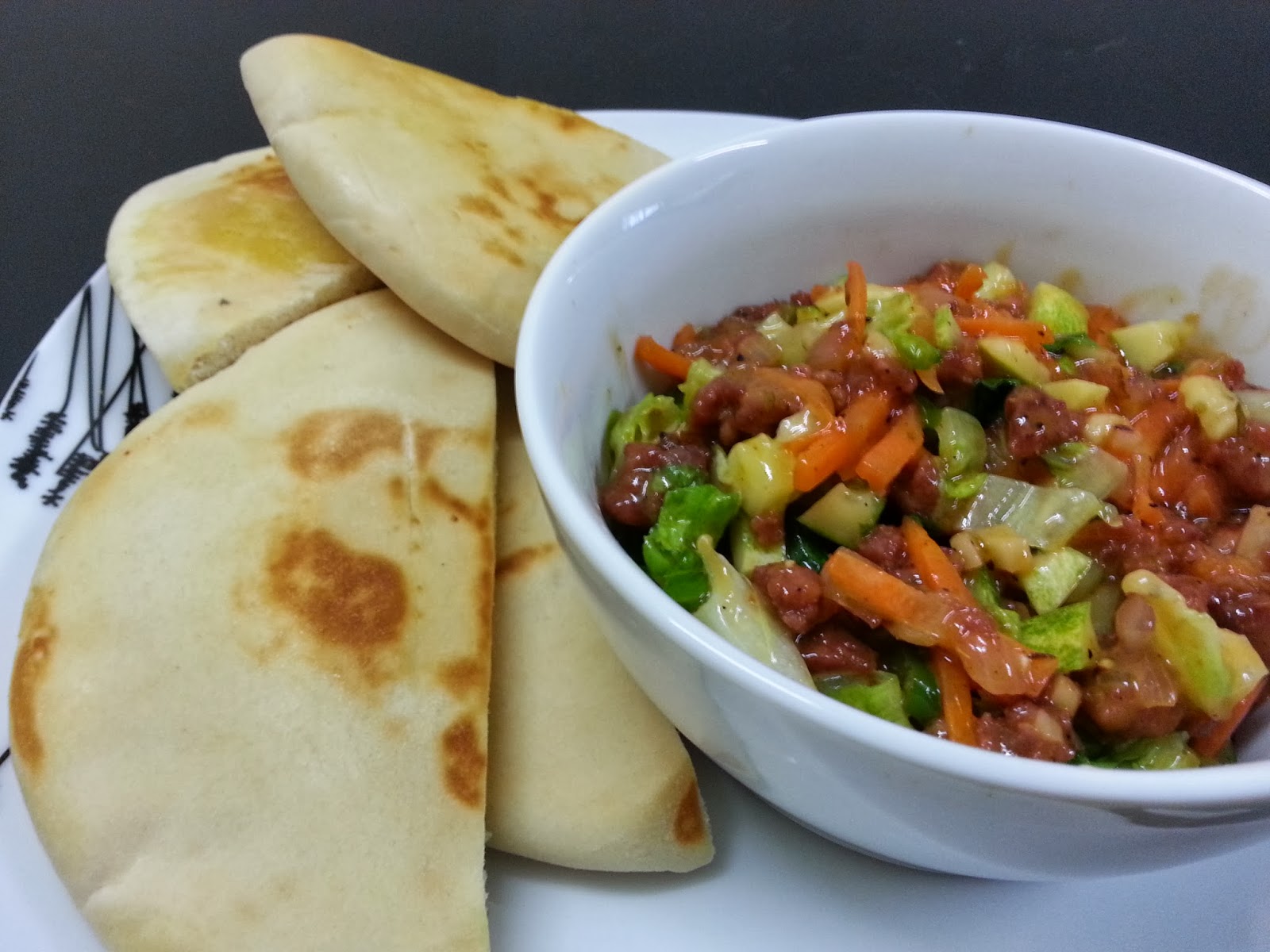 ~~sambil berdendang, biduk hilir~~: Resepi Kebab Roti Pita...Kebabomm