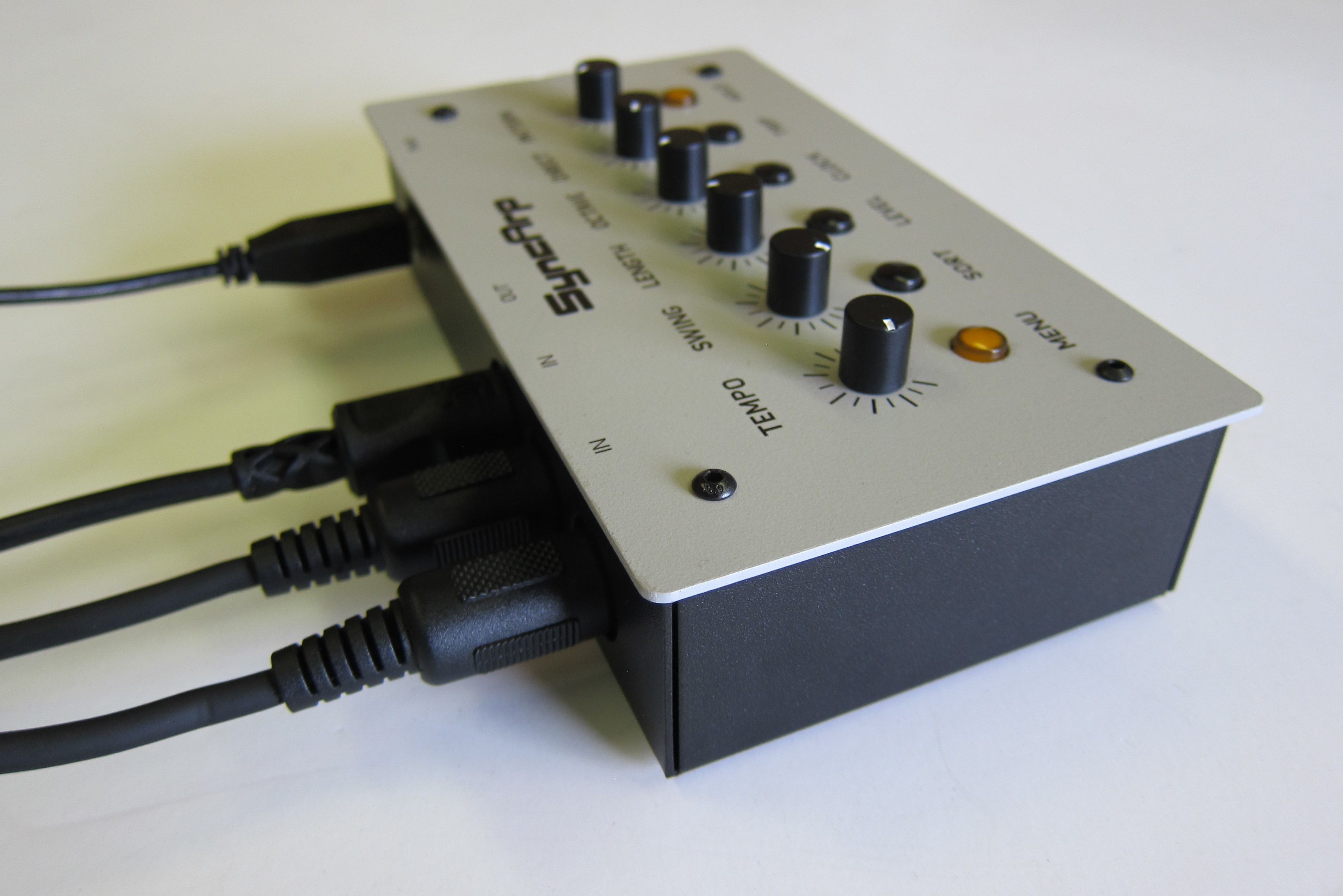 MATRIXSYNTH: Madrone Music Syncarp: MIDI Arpeggiator