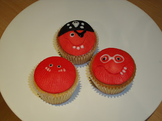 Abbie's Cake Adventures: Comic Relief Cakes