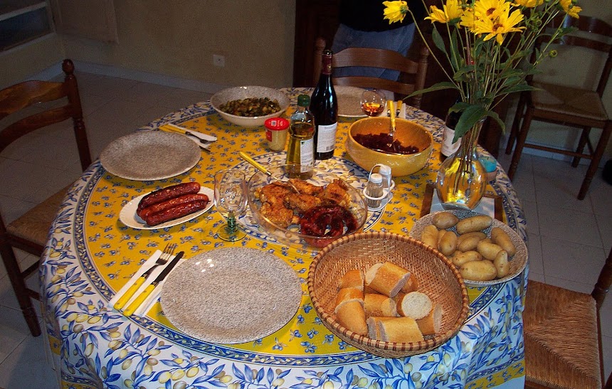 Living the life in Saint-Aignan: Cooking and eating at the gîte in ...