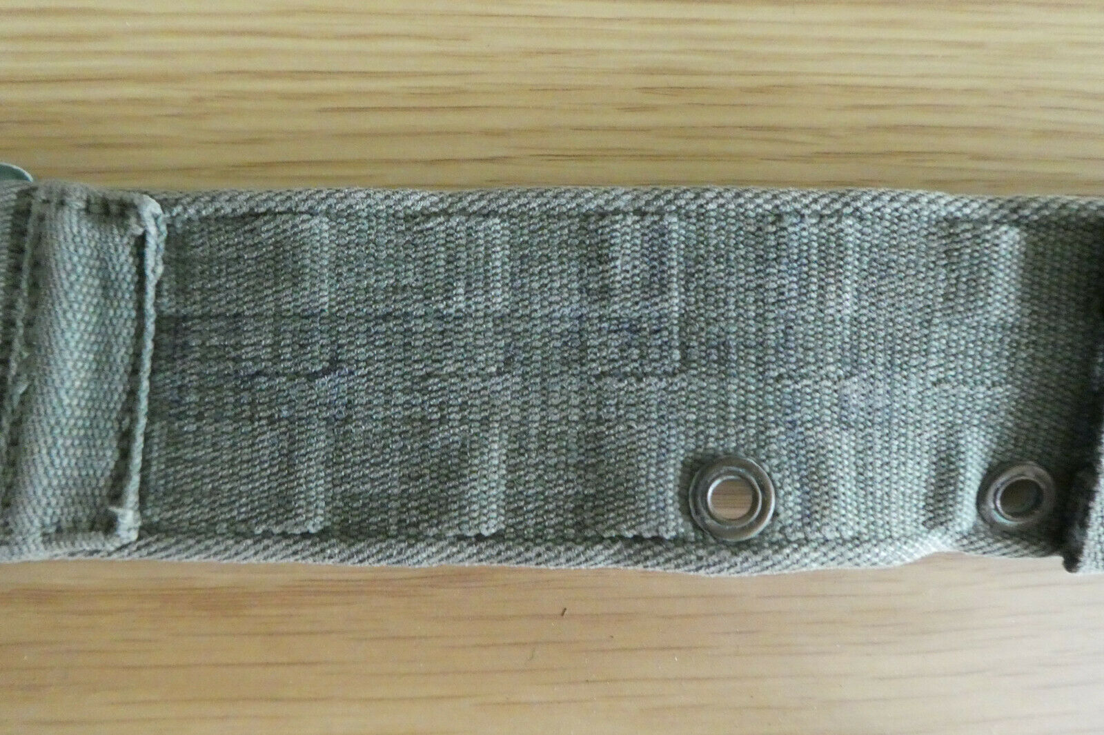 Webbingbabel: British 1944 Pattern Webbing Waist Belt 1945 dated