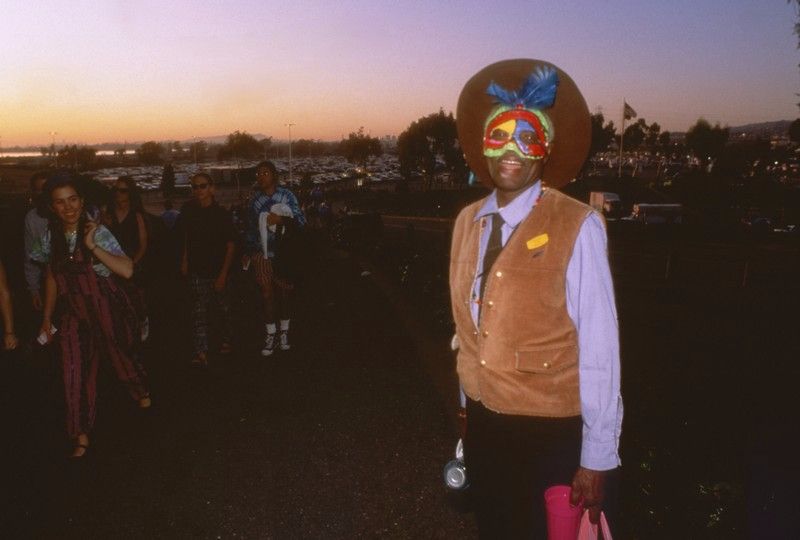 On Tours With the Grateful Dead: 25 Candid Snaps of Deadheads From ...