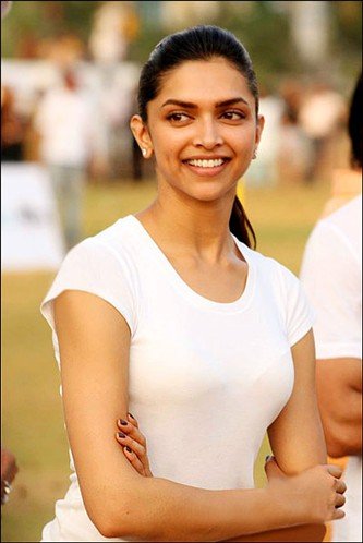 Deepika Padukone Without Makeup ~ Bollywood Hot Celebrities
