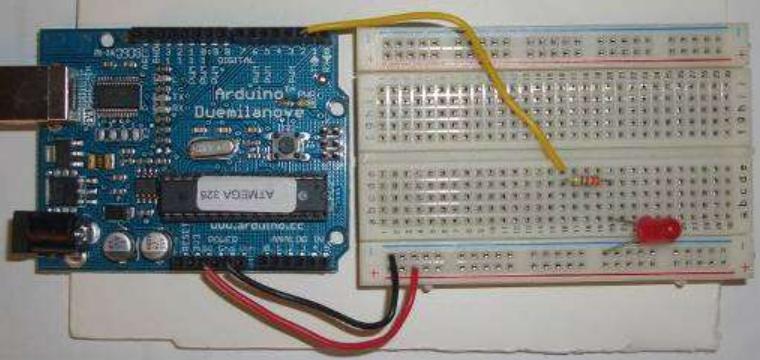 GND (3) : disebut juga "Ground". Ada beberapa pin ground pada papan ...