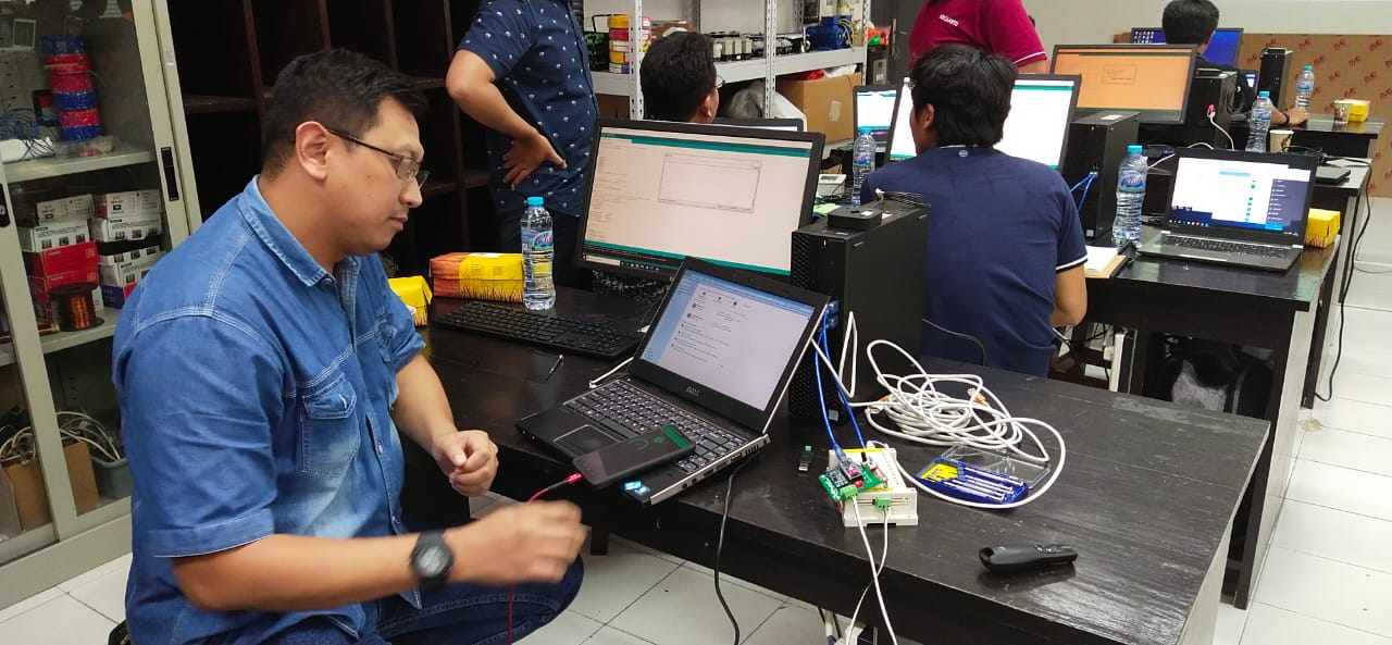 SIMOR Technology: PELATIHAN MODBUS ARDUINO DAN MODBUS IOT di LAB ...