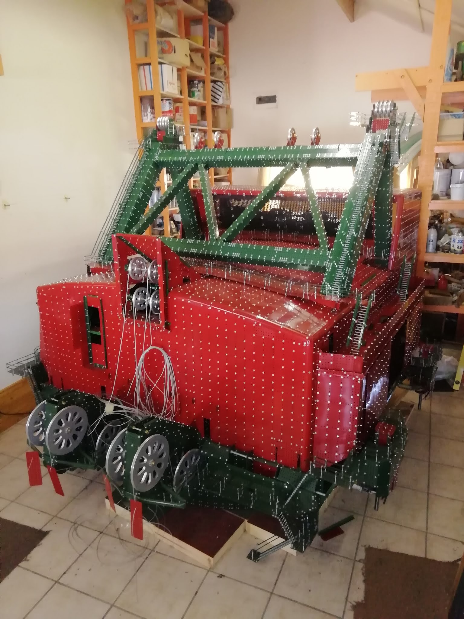 Very Large Replica Meccano Model of Bucyrus Erie 4250-W (Big Muskie)