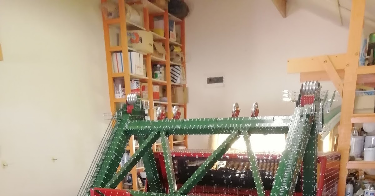 Very Large Replica Meccano Model of Bucyrus Erie 4250-W (Big Muskie)