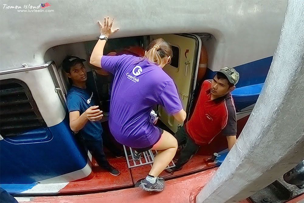 Kampung Asah Waterfall of Tioman Island 徒步刁曼岛寻【甘榜阿沙瀑布】 - 乐飞翎 ♥ LUVFEELIN