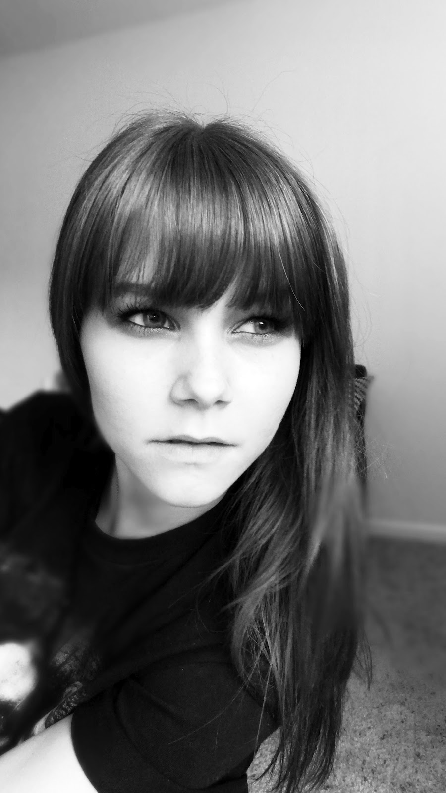 SARAH HAWKINSON: new photos