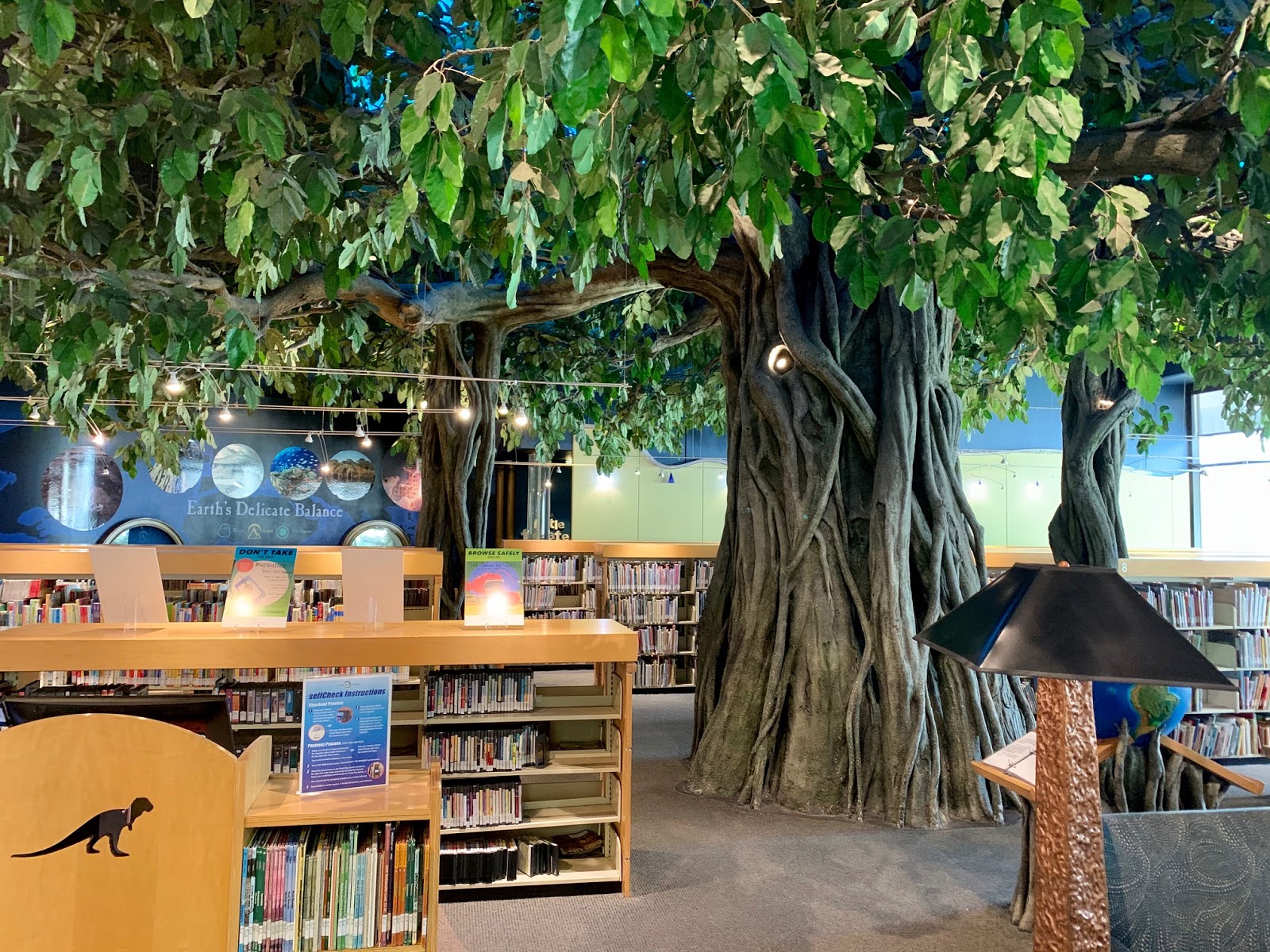 Good Books For Young Souls: TAKE A PEEK AT THIS AWESOME SOUTHERN ...