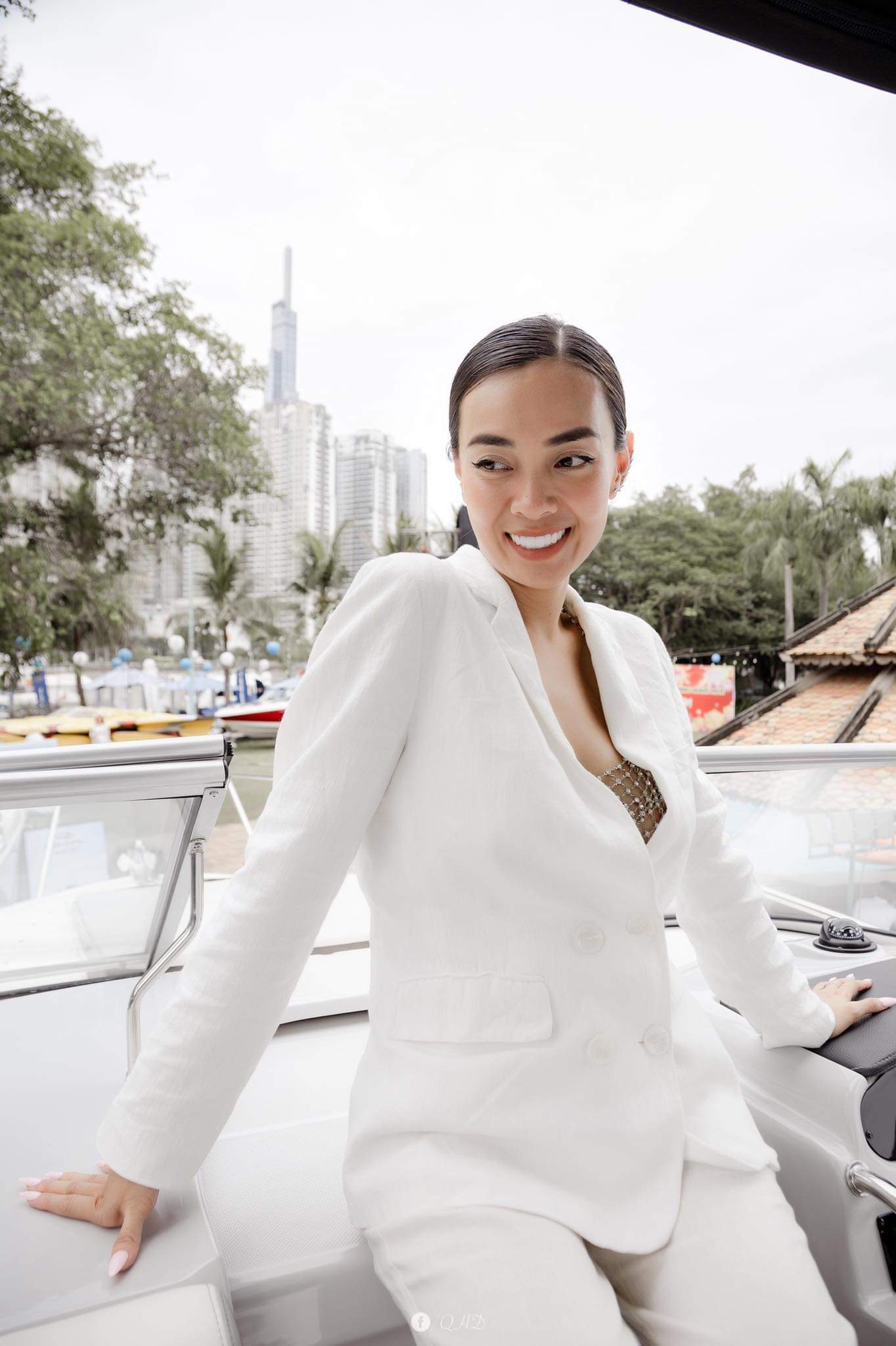 Nữ hoàng du thuyền Lê Thị Mỹ Ngọc "tái xuất" thật quyến rũ tại The ...