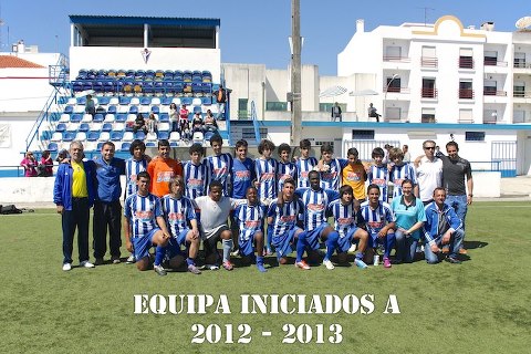 Futebol – Pinhalnovense é Campeão Distrital Iniciados da 2ª divisão da ...