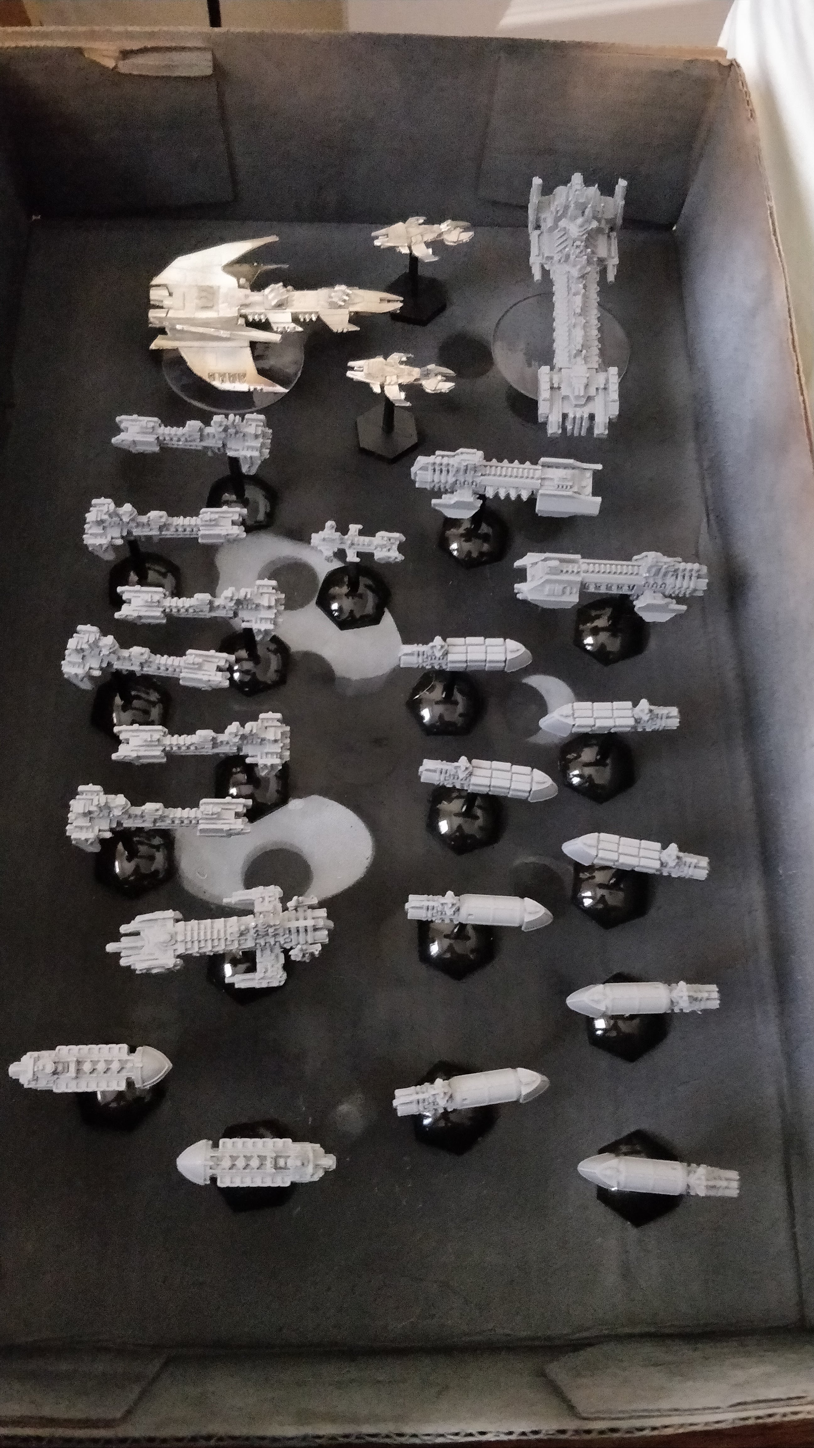 Tower of the Archmage: Battlefleet Gothic Coming Into Orbit - Transports