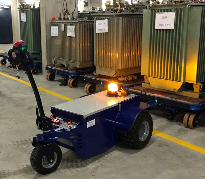 Electric drive tug Zallys Made in Italy: Electric tug for material ...