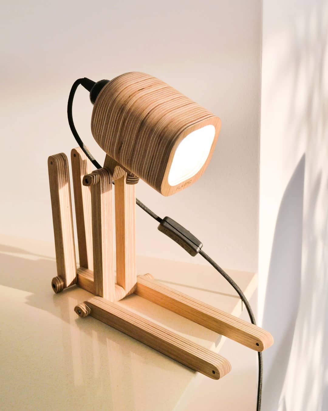 DIY Vintage Homemade Wooden Lamp Design Ideas (Woodworking)