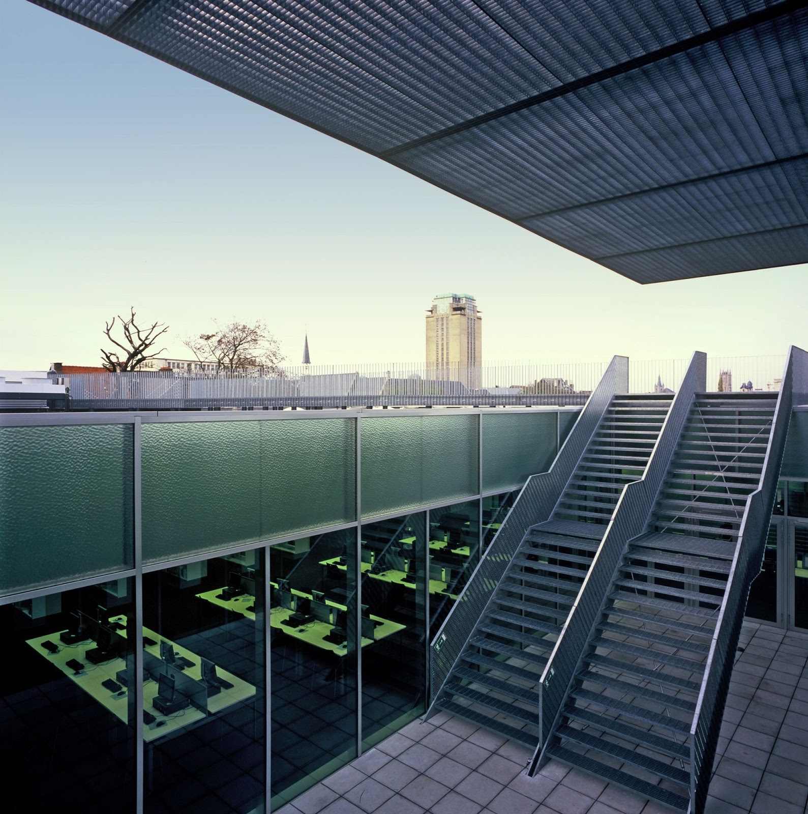 Xaveer De Geyter . Stéphane Beel – a f a s i a