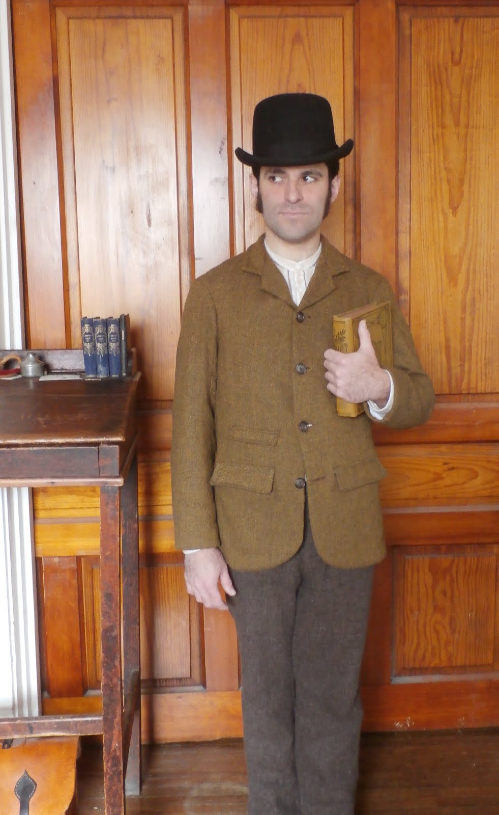 Notes From The Victorian Man: Common Sack/Lounge Coat, 1880s-Early 1890s