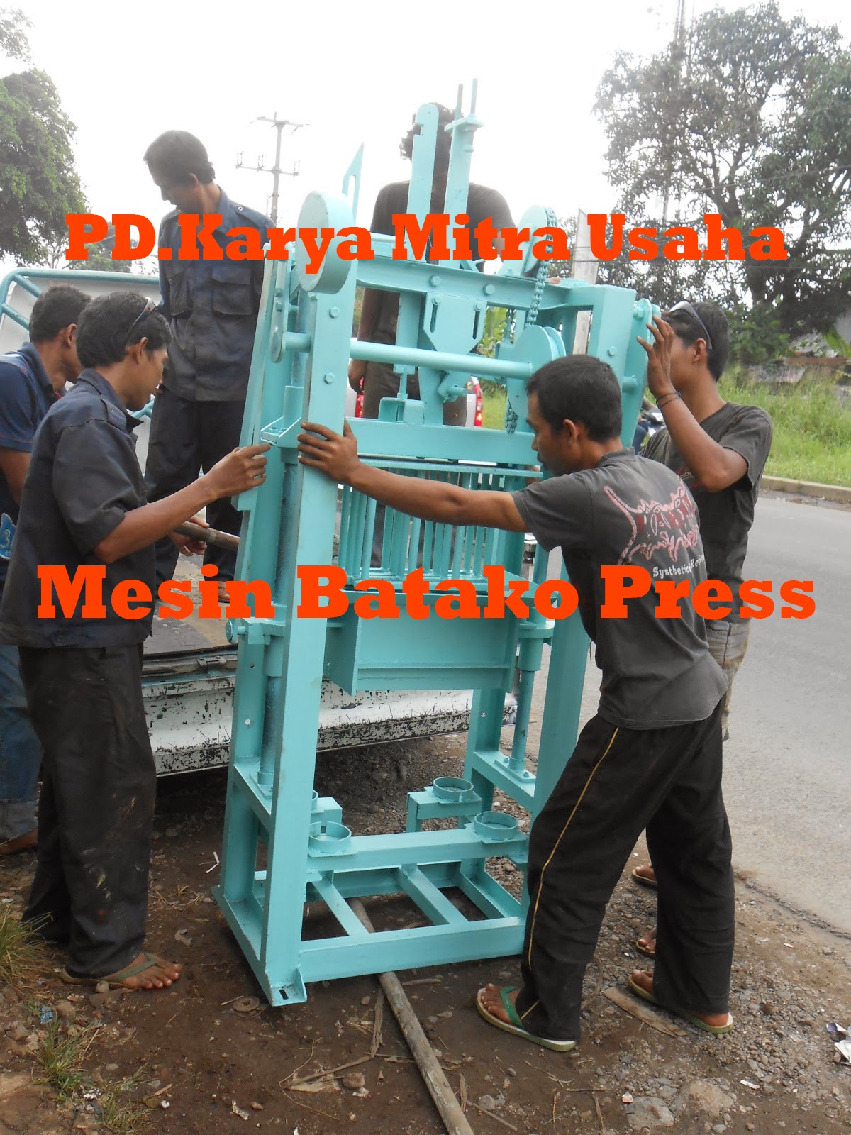 Mesin Batako Press - Mitra Batako Teknik
