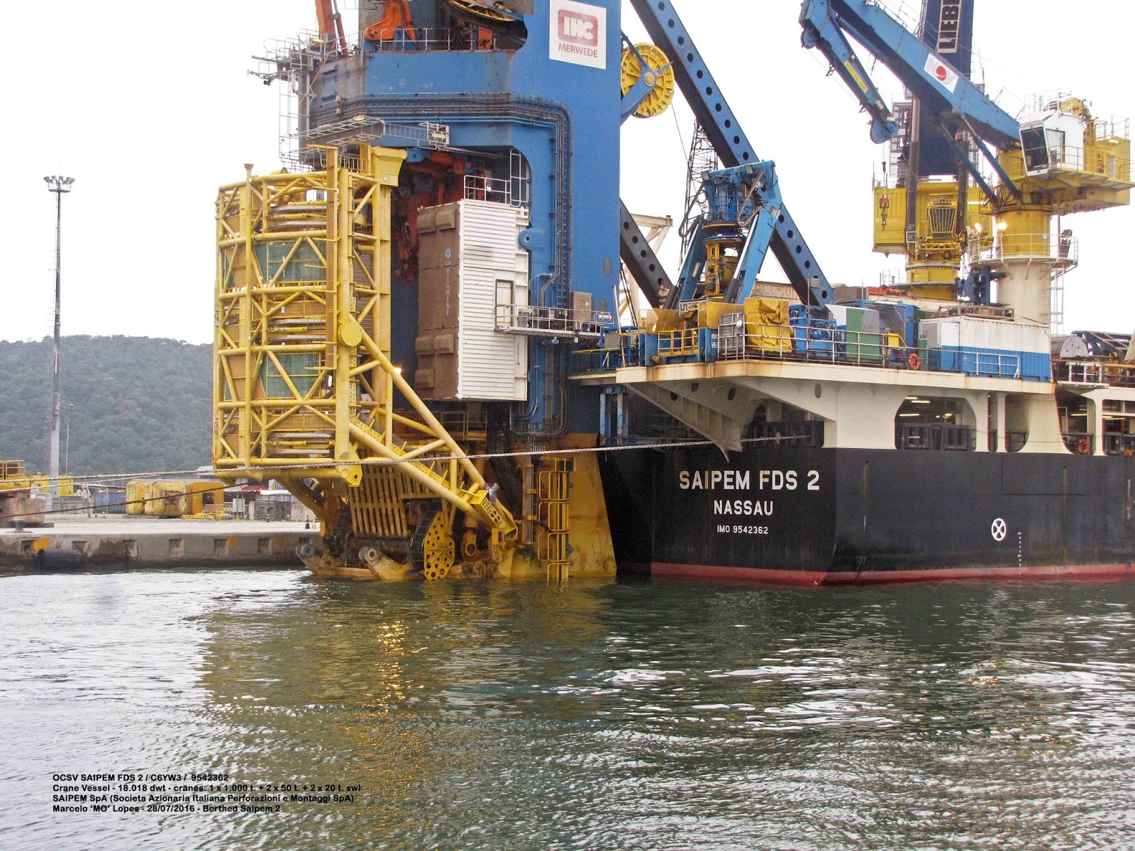 Santos Shiplovers: PCV Saipem FDS 2 / C6YF3 - Atracado no Saipem