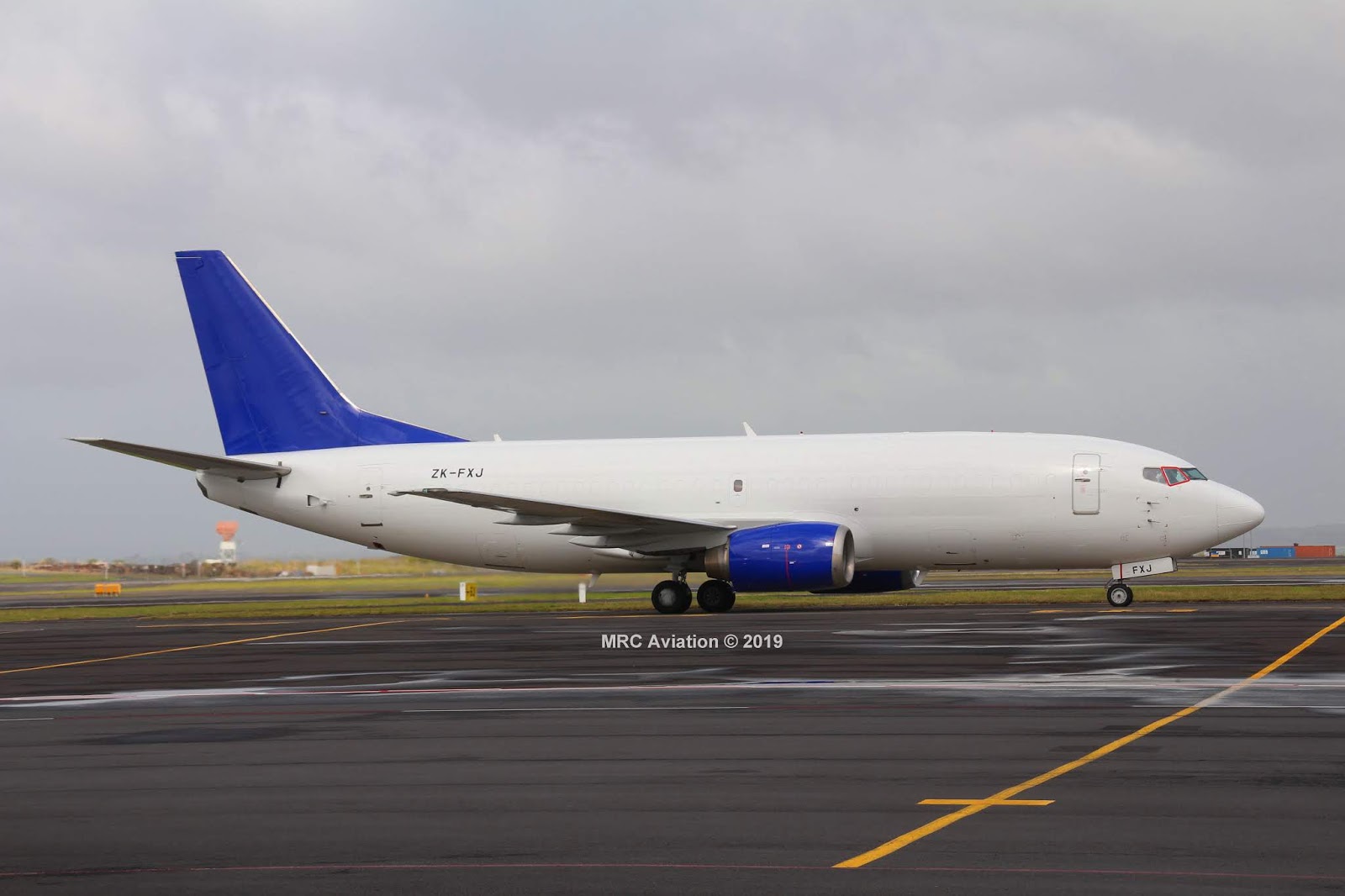 3rd Level New Zealand: Boeing 737-300F ZK-FXJ