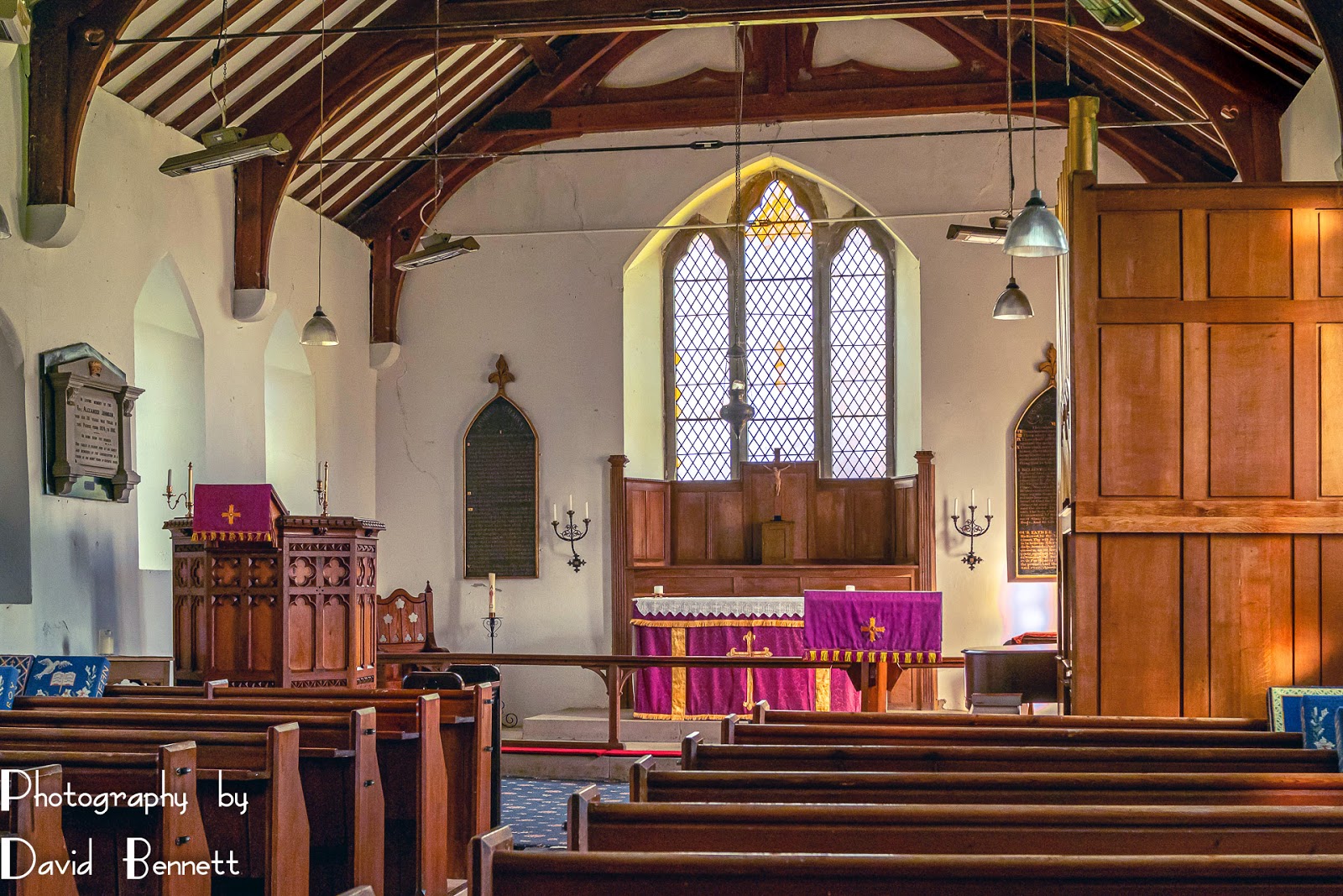 Lincolnshire Cam: St. Lawrence Church, Fulstow.