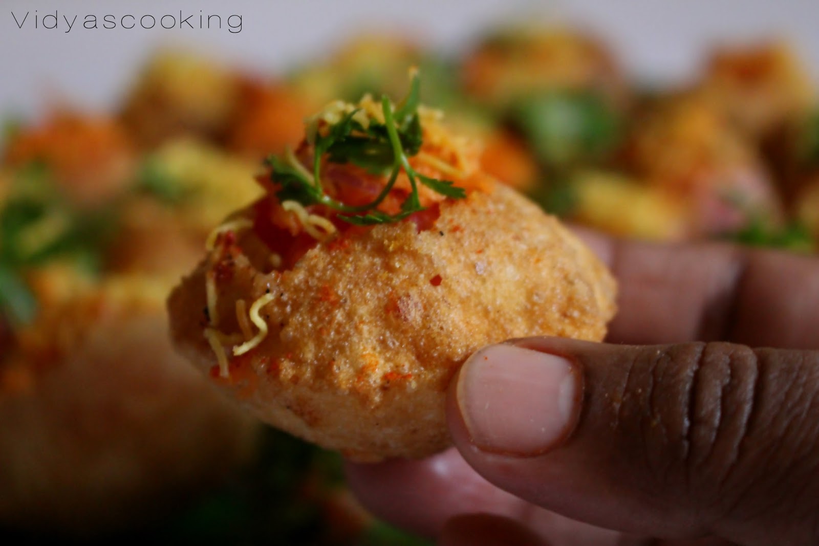 Street Food Series: Sukha Masala Puri/ Lemon Puri/ Dry Masala Puri Recipe
