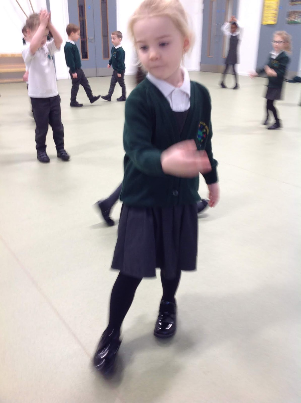 Suttons Primary School: Yellow class- Dance till you drop