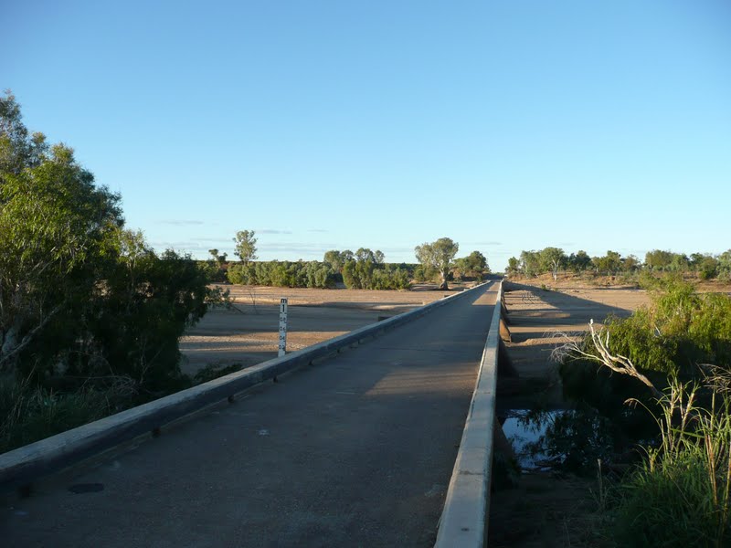 Nele & Andrew Around Oz: Gilbert River Rest Area, QLD (73km E of Croydon)