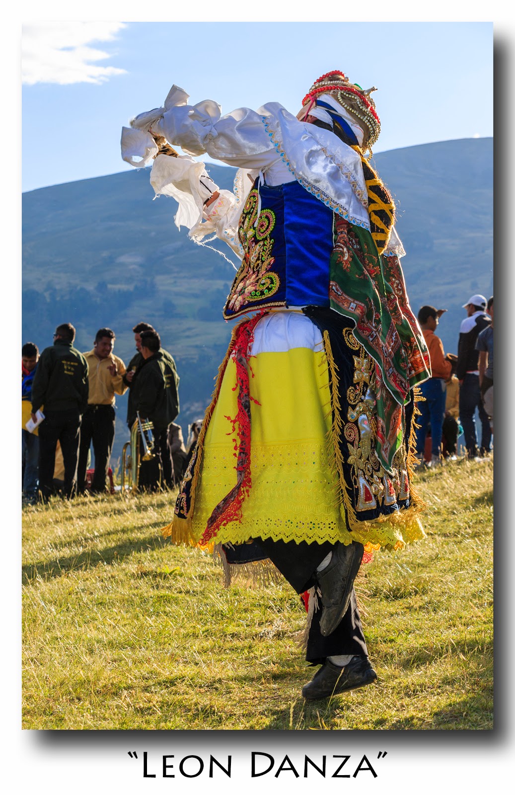 Danzas Folklóricas: León Danza de Jivia