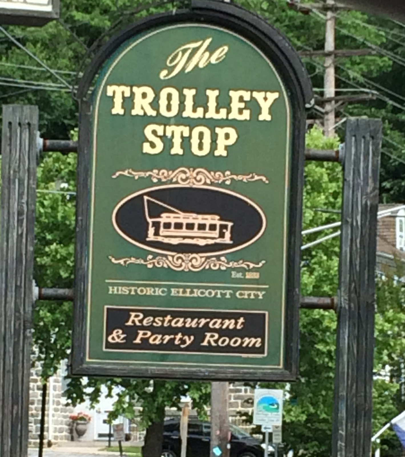 2 Dudes Who Love Food: The Trolley Stop - Ellicott City, MD