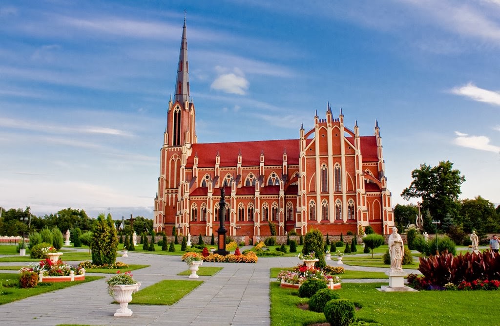 Namaste World: Most beautiful temples of Belarus