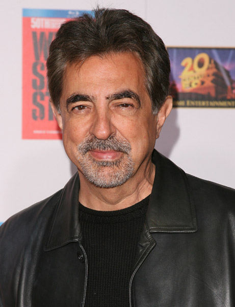 Loving Moore: November 2011