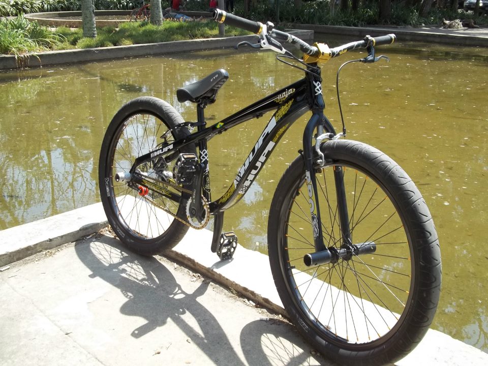 Stunts of Bicycle ''Wheeling Bike''