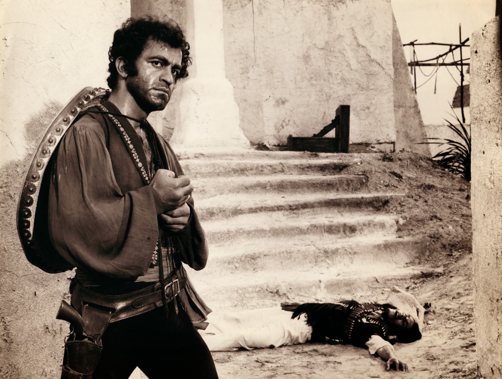 MON NOM EST PERSONNE: LES IMAGES DU WESTERN SPAGHETTI.: "ADIOS SABATA ...