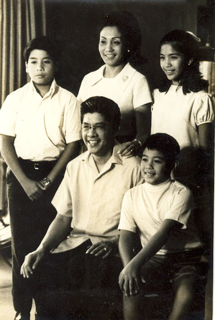 INFOGRAPHIC: 16 Facts about 2016 Presidential Candidate Mar Roxas