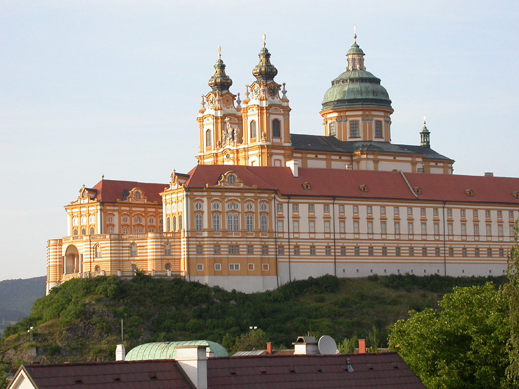 AngellTravels: Cruising through Austria to the Melk Abbey