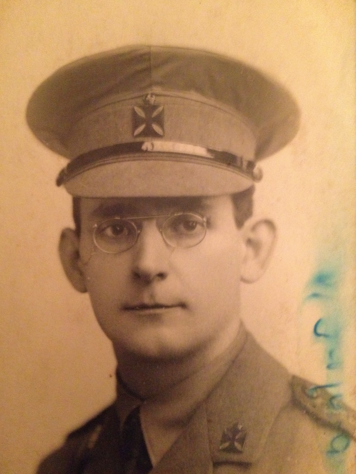 Northern Bank - War Memorials / Roll of Honour : 02/09/22