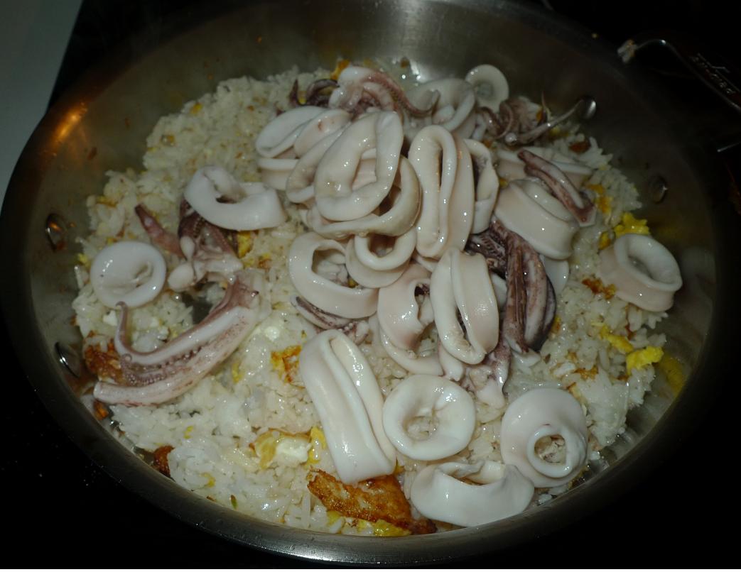 Amporn's Thai Kitchen: Calamari fried rice