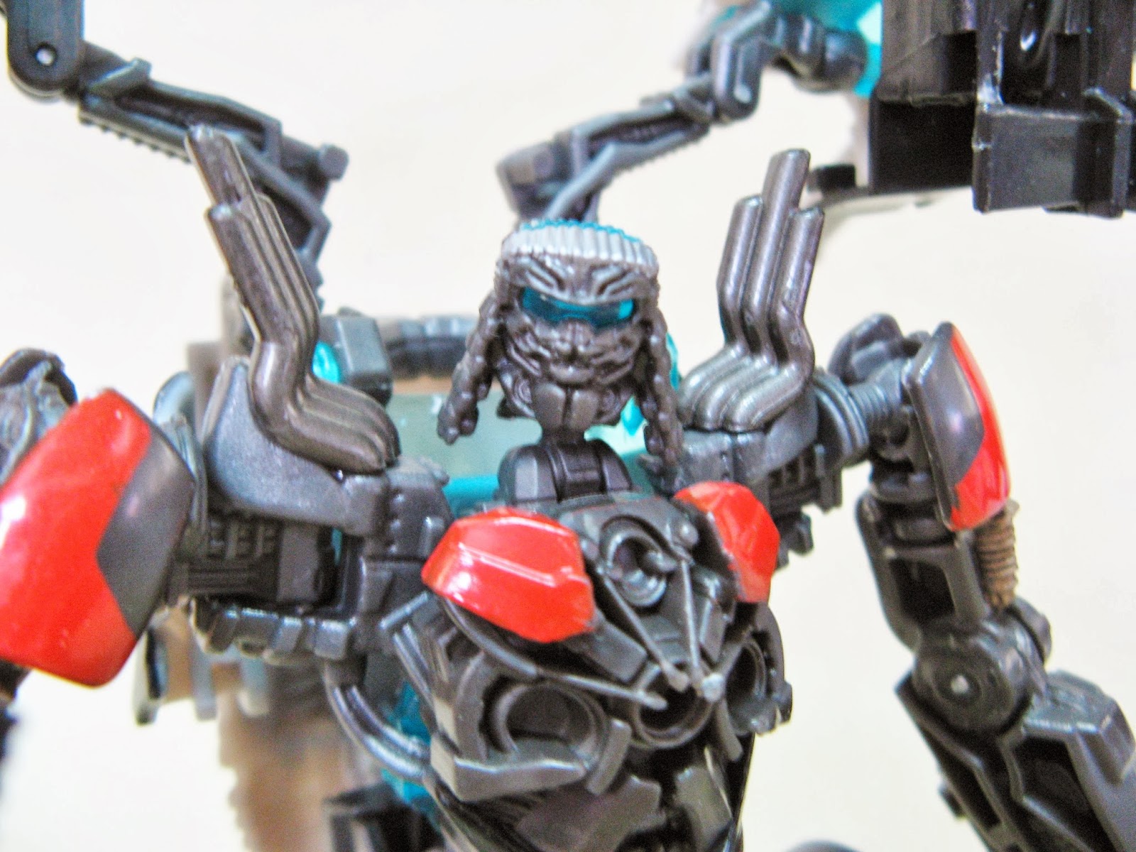 TRANSFORMERS : Dark of the Moon Deluxe class Autobot Armor Topspin變形金剛黑 ...