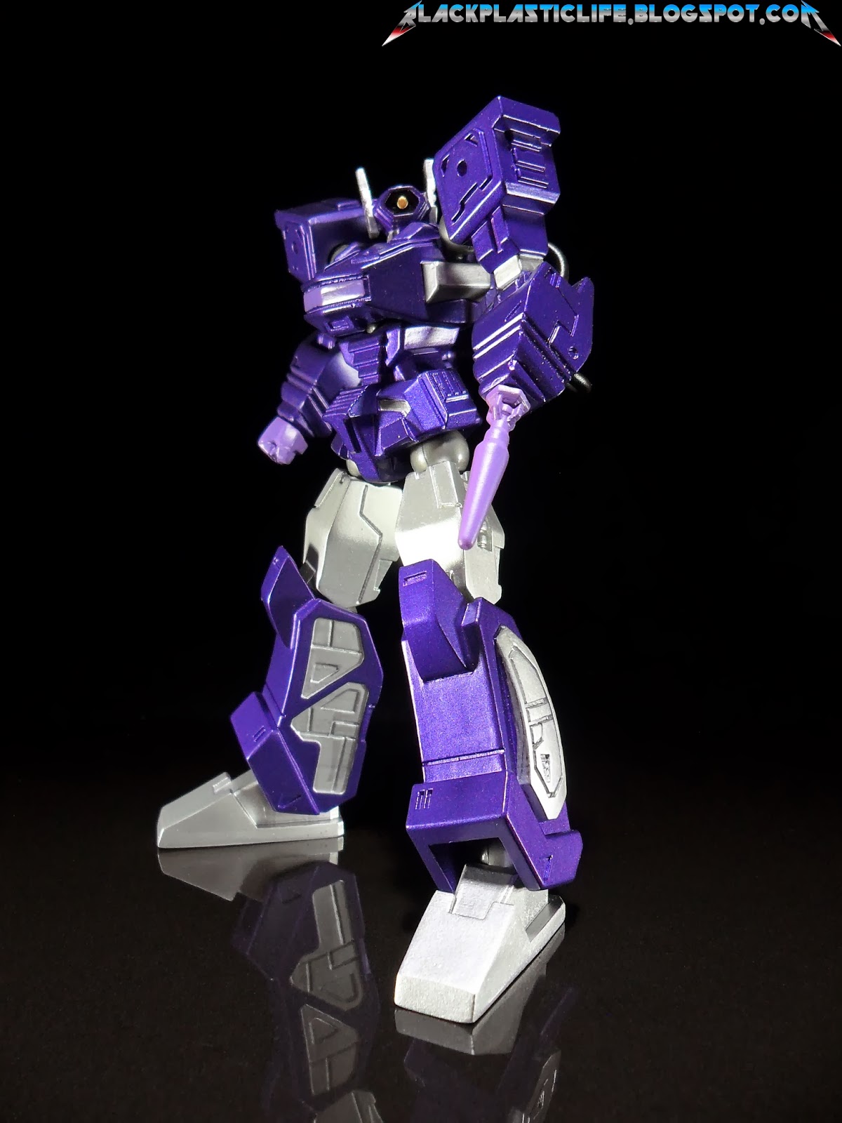Revoltech Shockwave