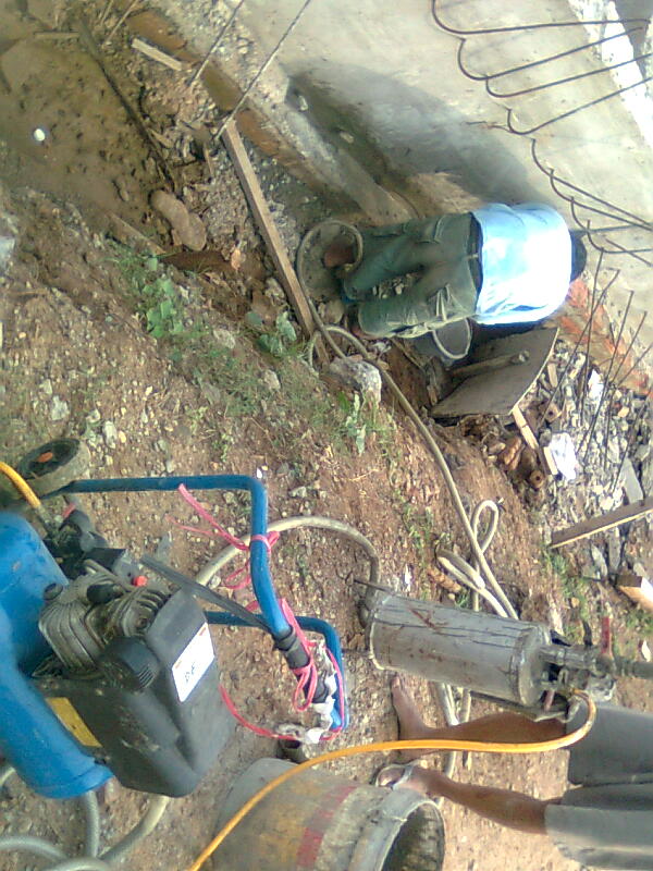 INJEKSI GROUTING STRUKTUR BANGUNAN BOCOR: INJEKSI GROUTING(suntik beton)