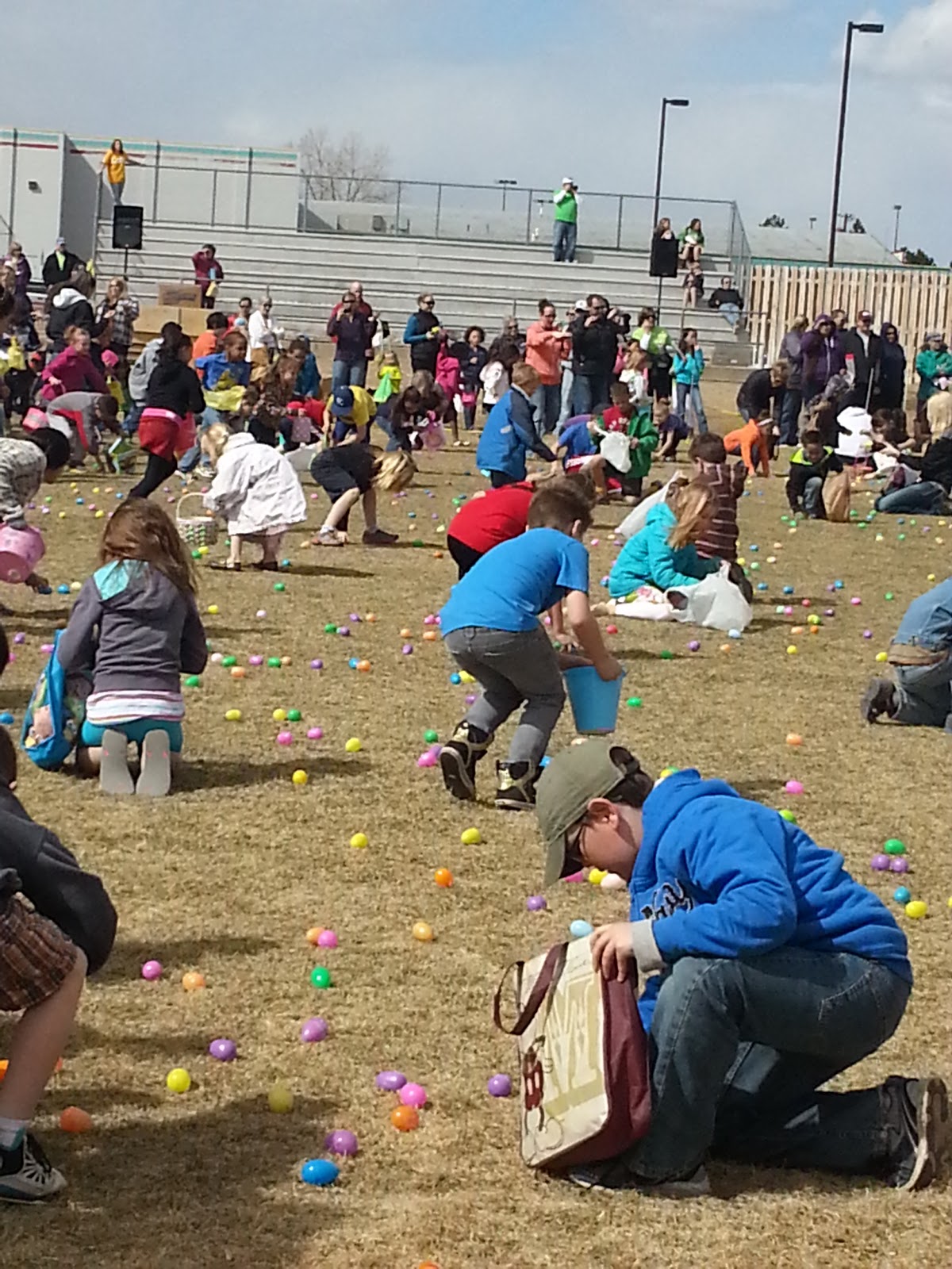 momuv3boyz: Easter Egg Hunt 2013